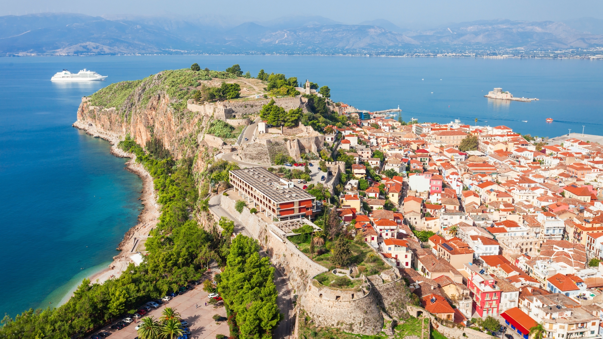 Πελοπόννησος: Ο Απόλυτος Ταξιδιωτικός Οδηγός